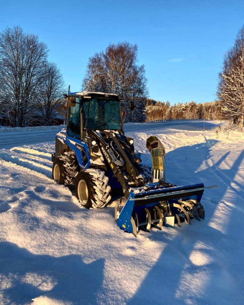MultiOne 8 Series Mini Articulated Loader in Australia
